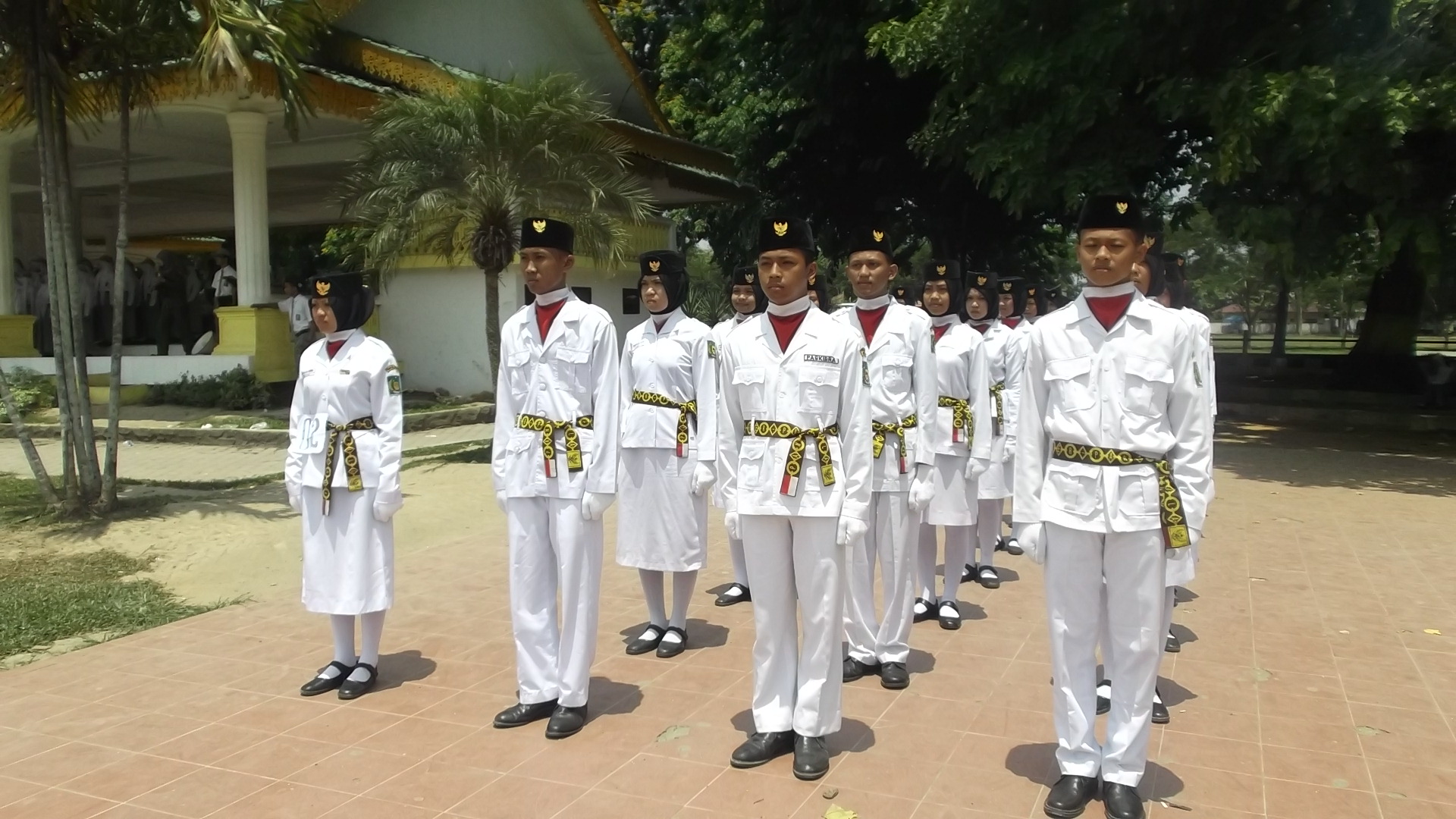 SMKN 1 STABAT - annibuku.com