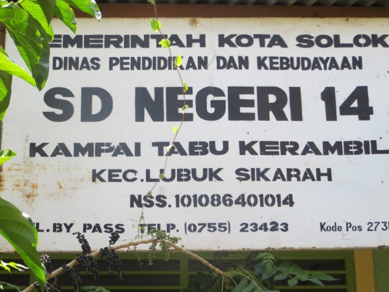 SD NEGERI 14 KTK - annibuku.com