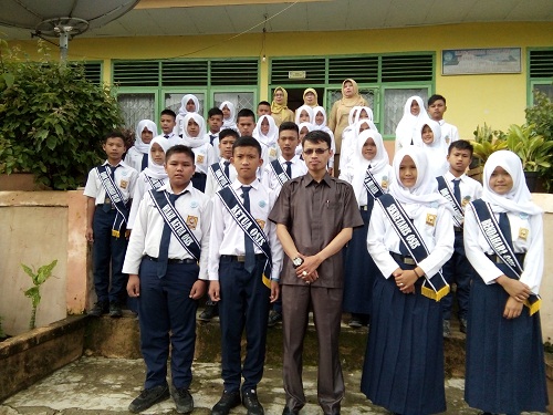 SMP NEGERI 11 KERINCI - annibuku.com
