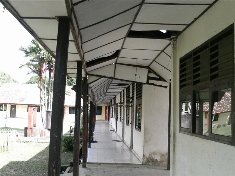 SMP NEGERI 2 INDRALAYA - annibuku.com