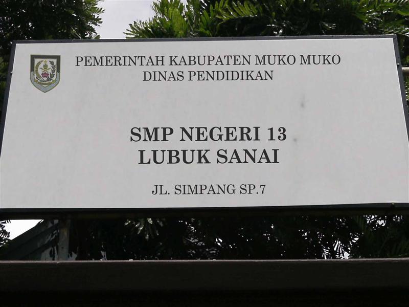 SMP NEGERI 13 MUKOMUKO - annibuku.com