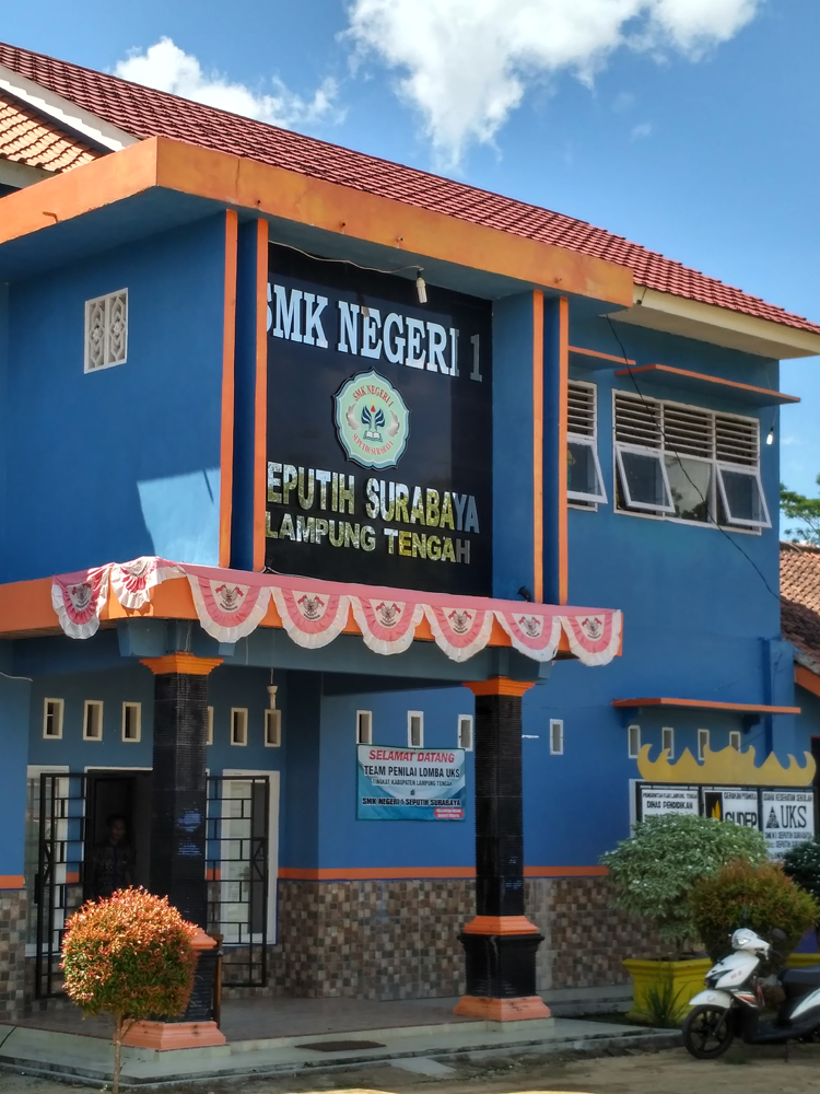 SMKN 1 SEPUTIH SURABAYA - annibuku.com