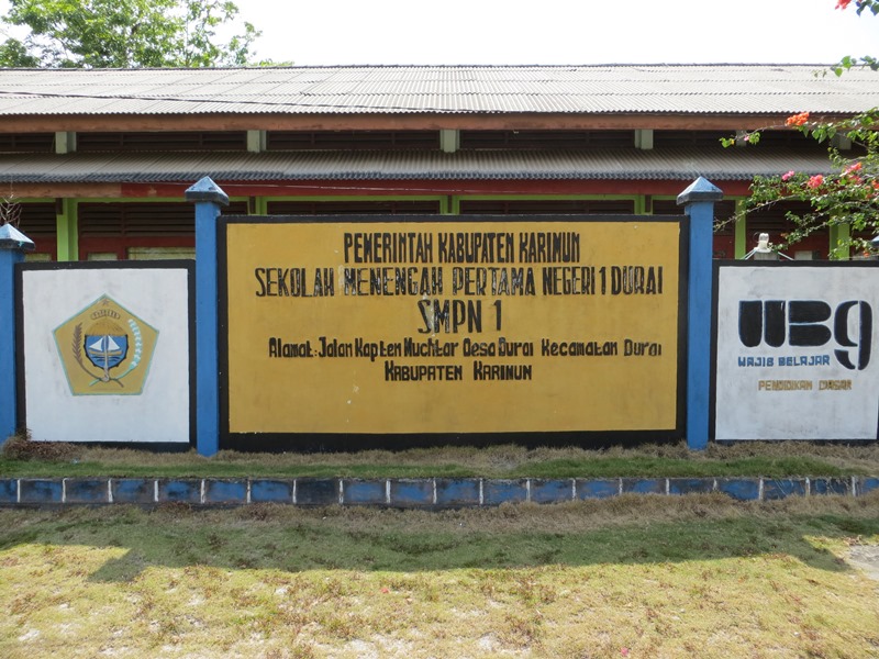 SMP NEGERI 1 DURAI - annibuku.com