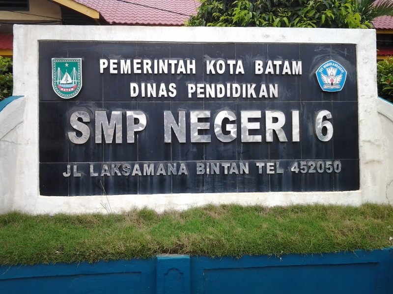 SMP NEGERI 6 BATAM - annibuku.com