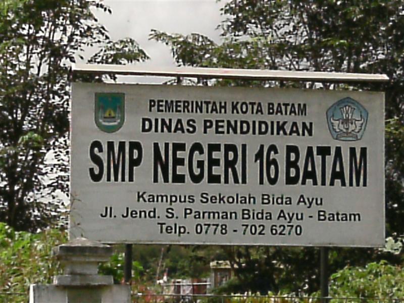 SMP NEGERI 16 BATAM - annibuku.com
