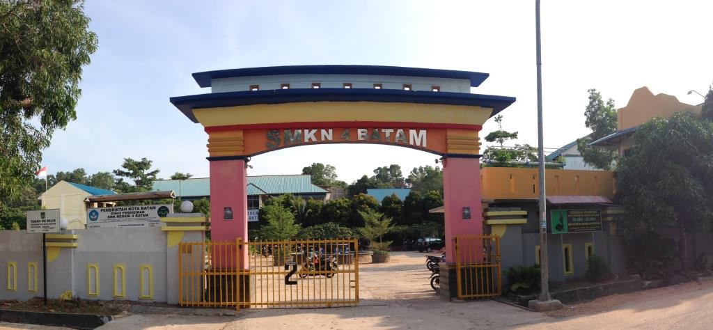 SMK NEGERI 4 BATAM - annibuku.com