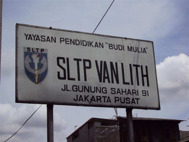 SMP VAN LITH - annibuku.com