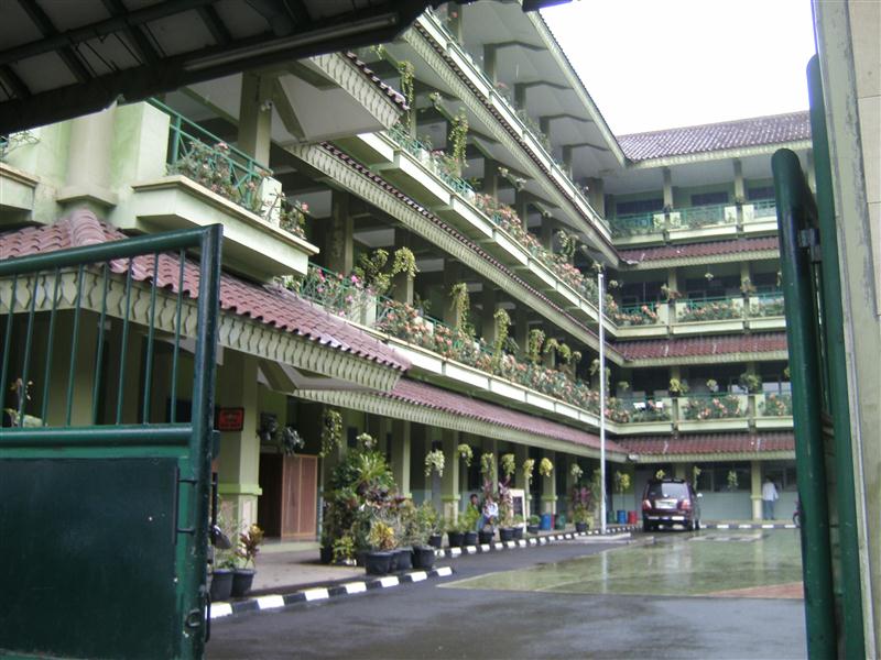 SMKN 60 JAKARTA - annibuku.com