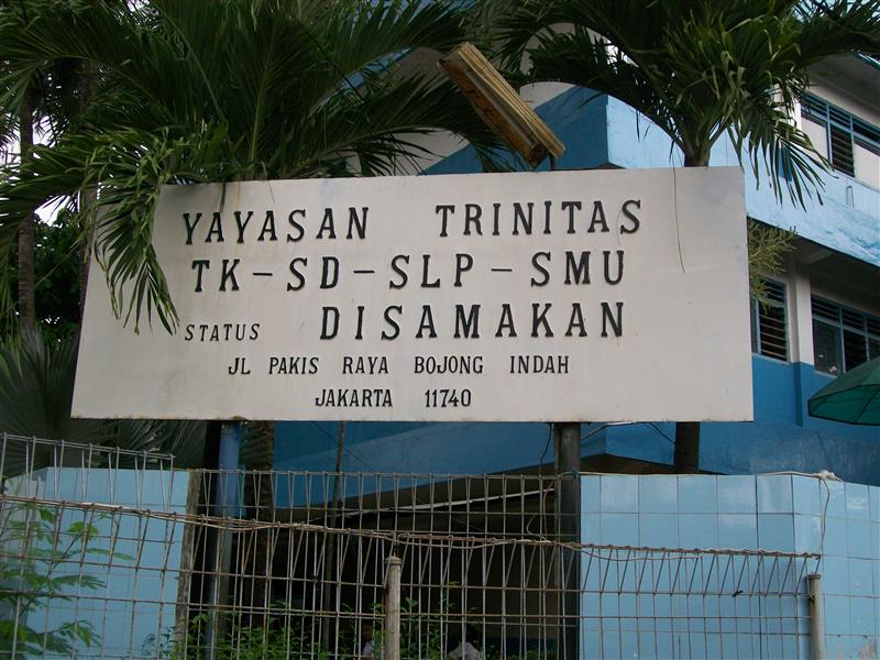 SMAS TRINITAS JAKARTA - annibuku.com