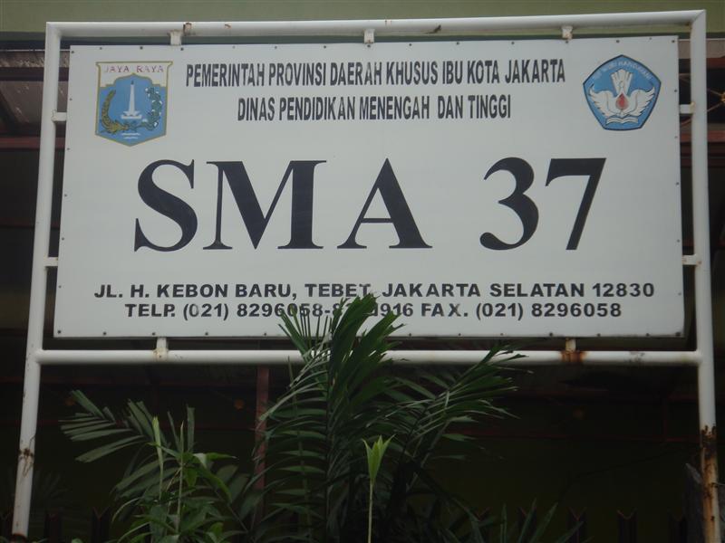 SMAN 37 JAKARTA - annibuku.com