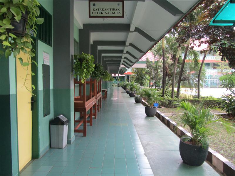SMAN 34 JAKARTA - annibuku.com