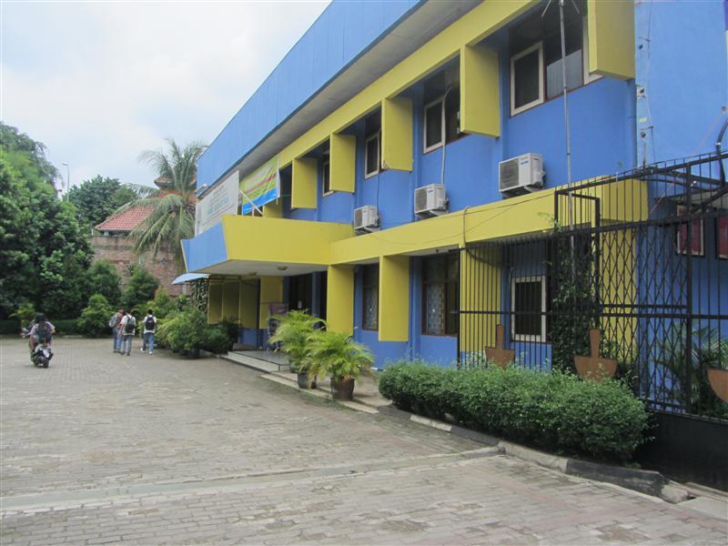 SMKS GRAFIKA YAYASAN LEKTUR - annibuku.com
