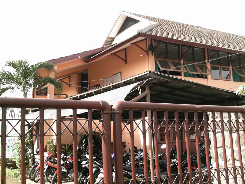 SMKS KELUARGA WIDURI - annibuku.com