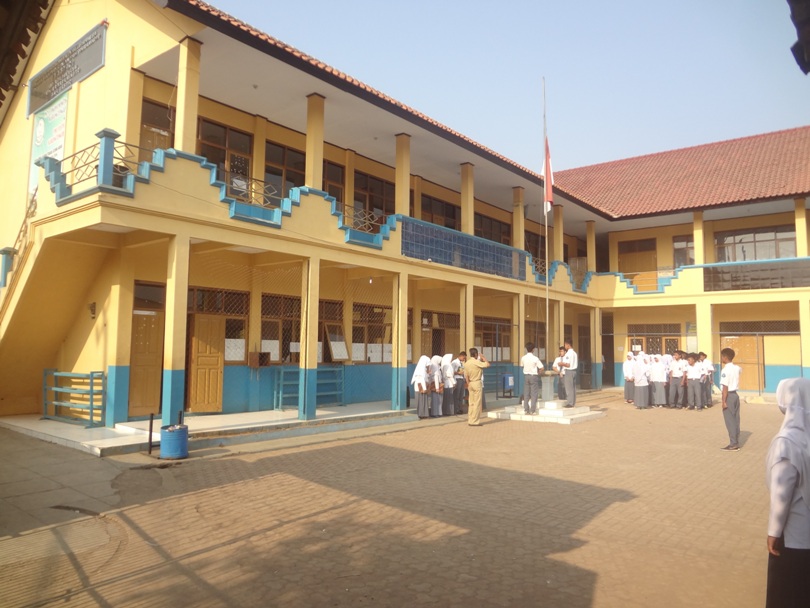 SMAS YASTIC KARANGTENGAH - annibuku.com