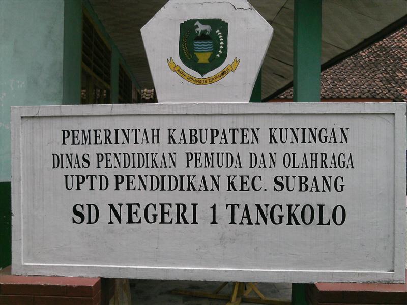 SD NEGERI 1 TANGKOLO - annibuku.com