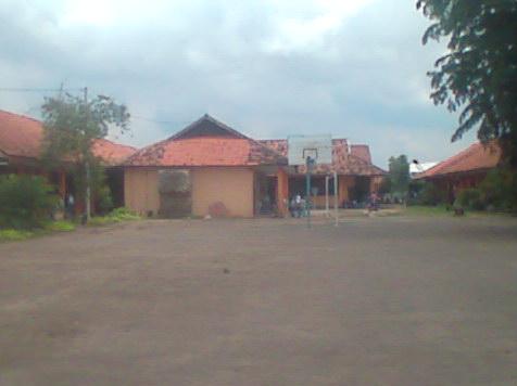 SMAN 1 JATISARI - annibuku.com
