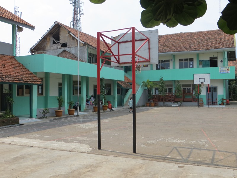 SMP NEGERI 47 - annibuku.com