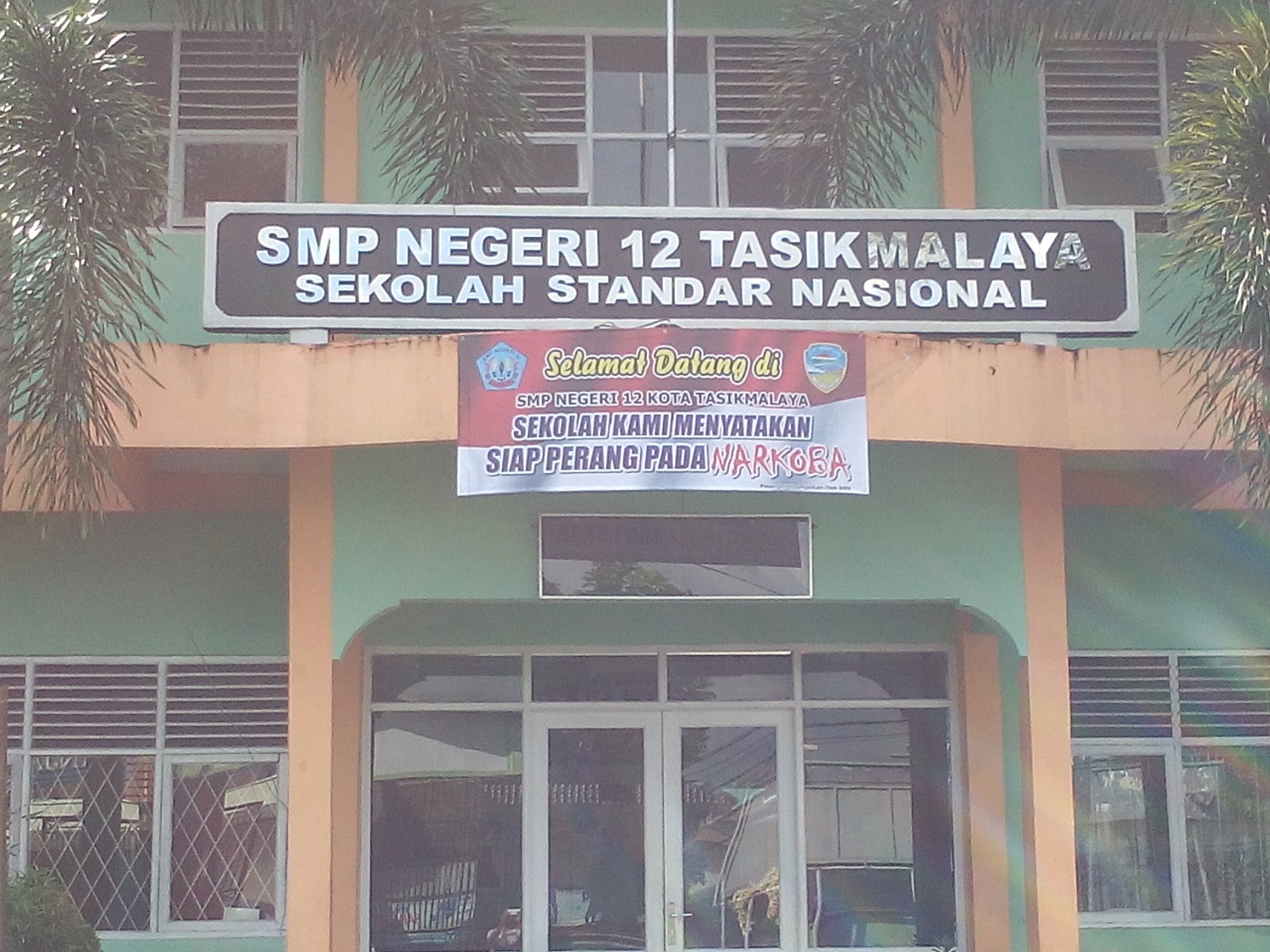SMP Negeri 12 Tasikmalaya - annibuku.com