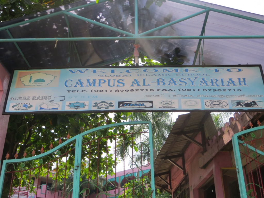SMAS AL BASYARIAH - annibuku.com