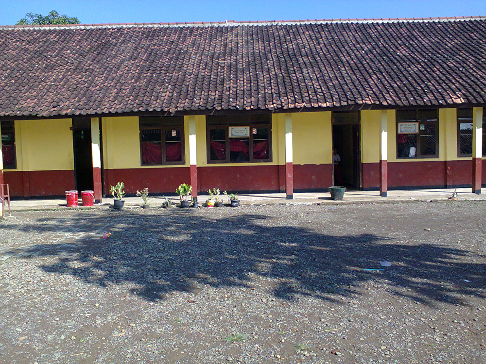 SDN CURUG IV - annibuku.com