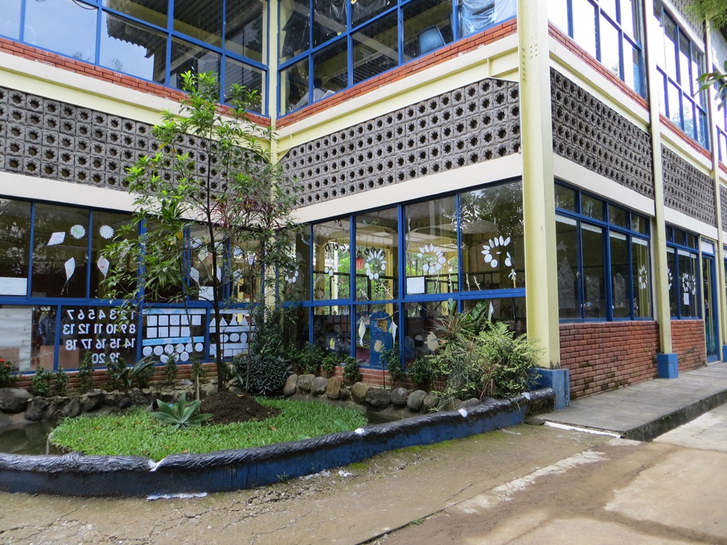 SMPS IT FAJAR HIDAYAH SENTUL CITY - annibuku.com