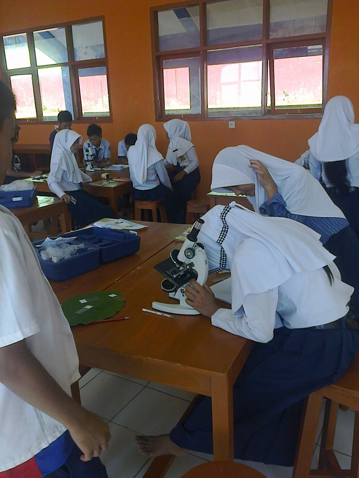 SMP NEGERI 7 SURADE SATU ATAP - annibuku.com
