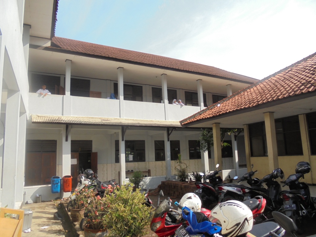 MAN PURWAKARTA - annibuku.com