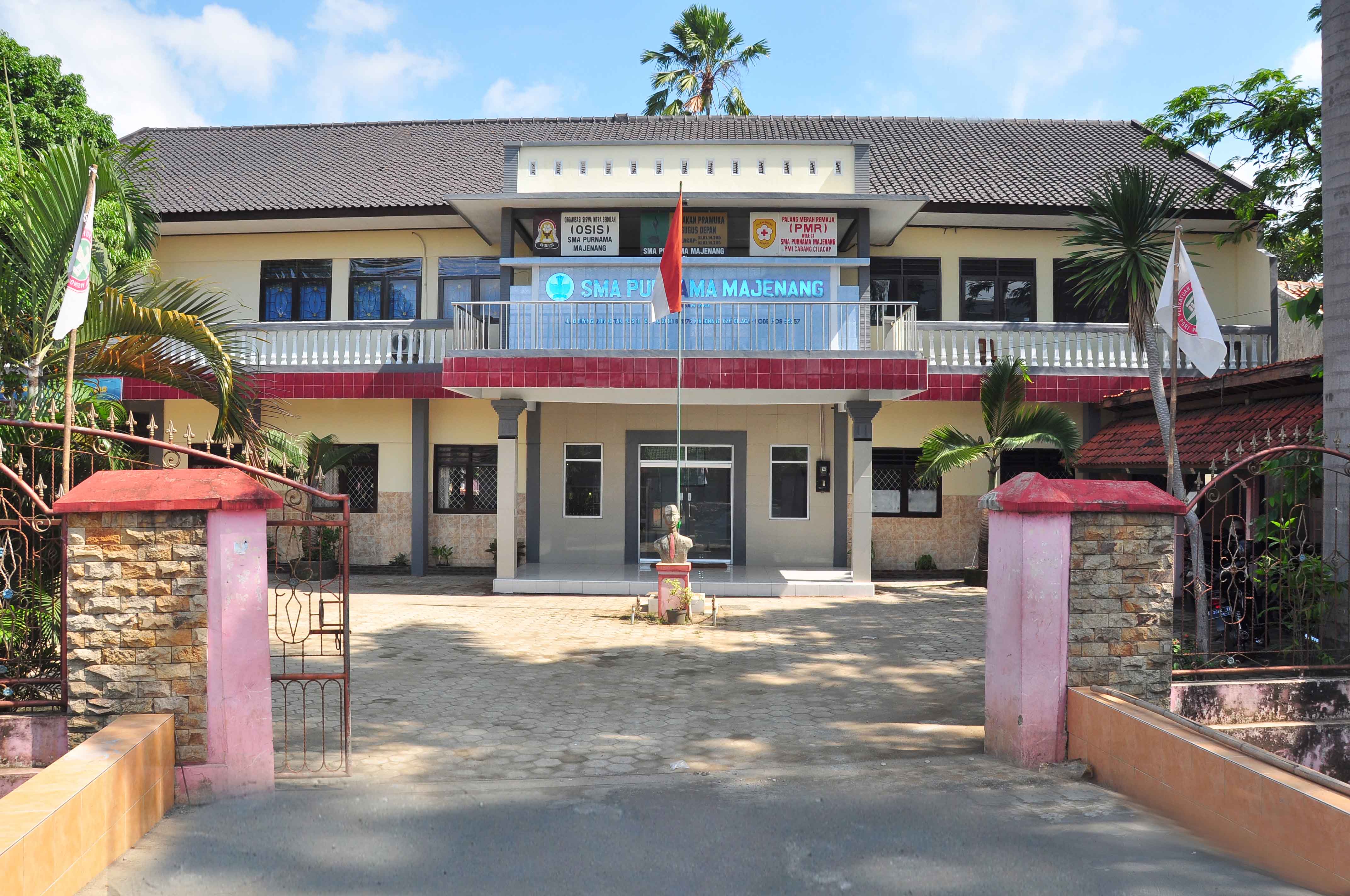 SMA PURNAMA MAJENANG - annibuku.com