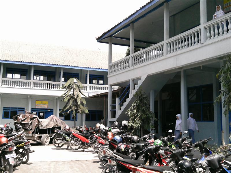SMKS MUHAMMADIYAH 1 MUNTILAN - annibuku.com