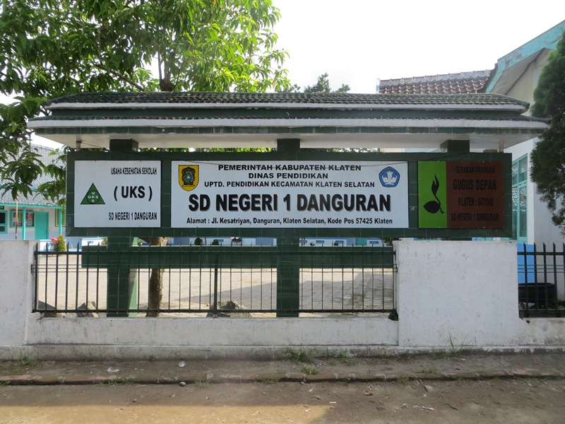 SD NEGERI 1 DANGURAN - annibuku.com