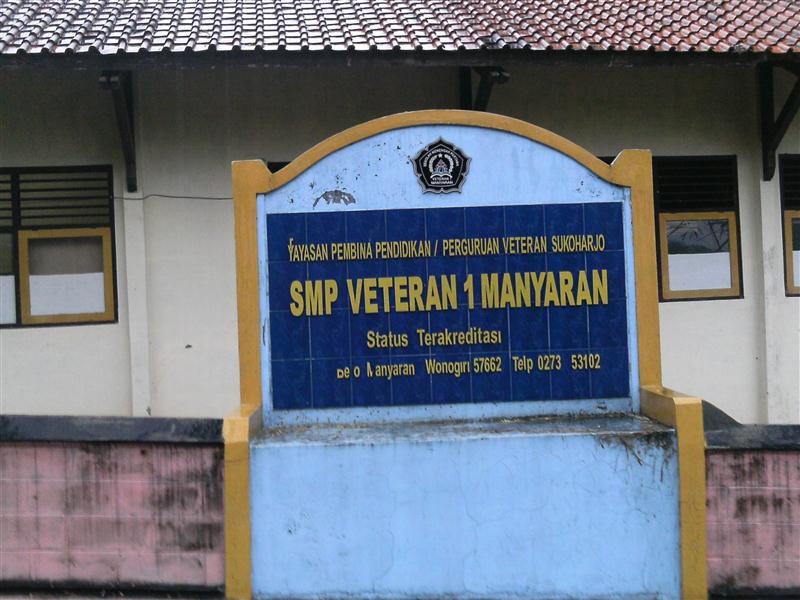 SMP VETERAN 1 MANYARAN - annibuku.com
