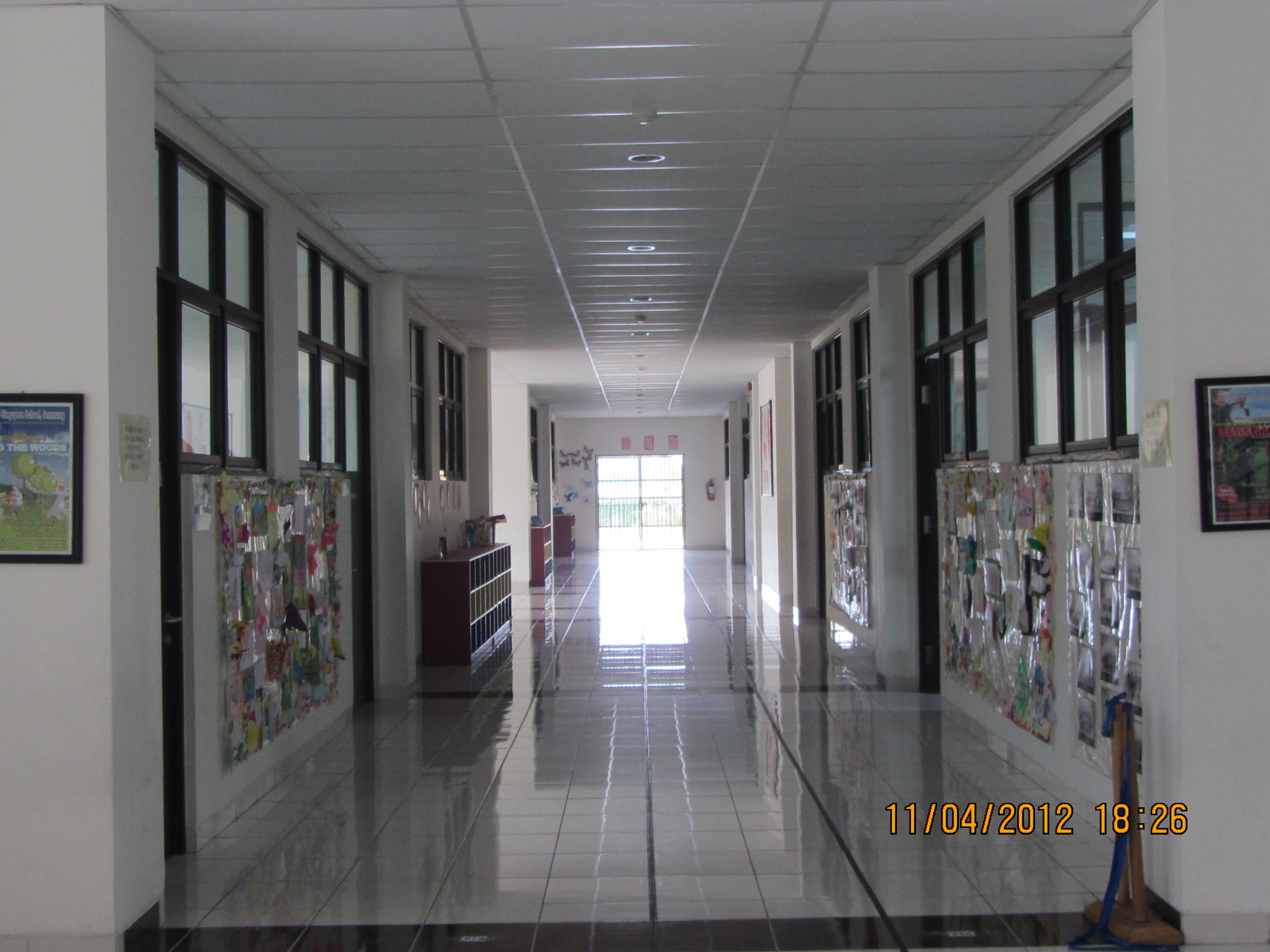 SD SINGAPORE SCHOOL - annibuku.com