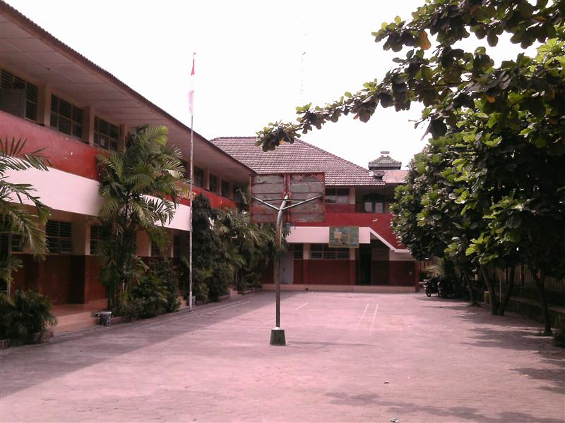 SMP NEGERI 11 YOGYAKARTA - annibuku.com