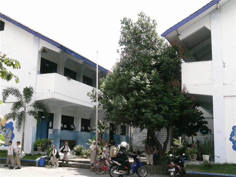 SD MUHAMMADIYAH KLECO 1 - annibuku.com