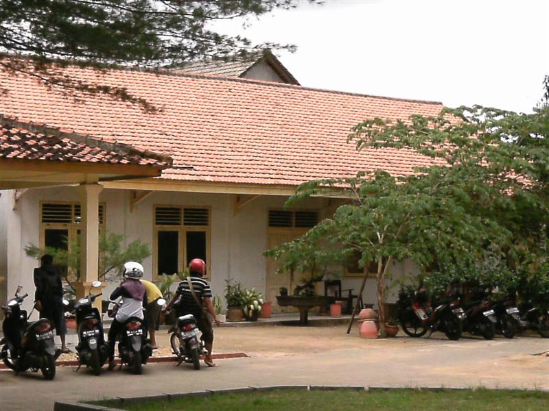 SMAN 2 SUMENEP - annibuku.com