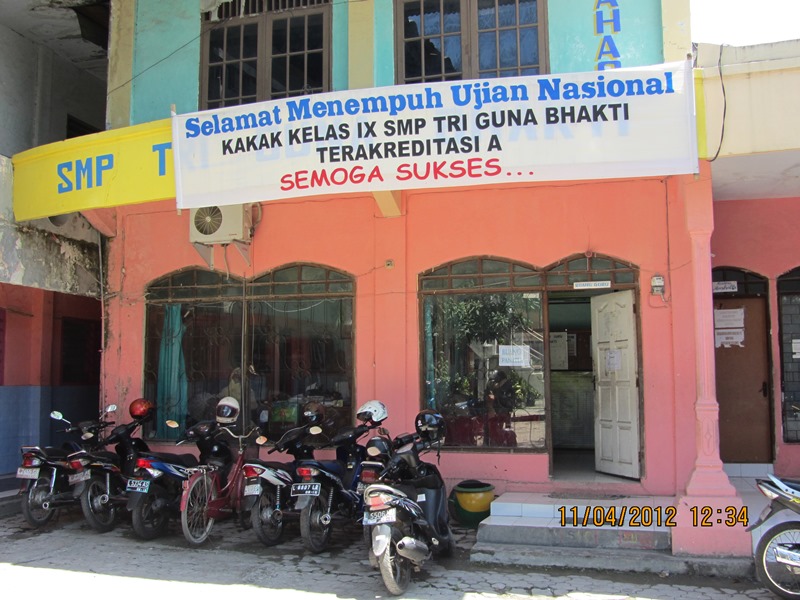 SMP TRI GUNA BHAKTI SBY - annibuku.com