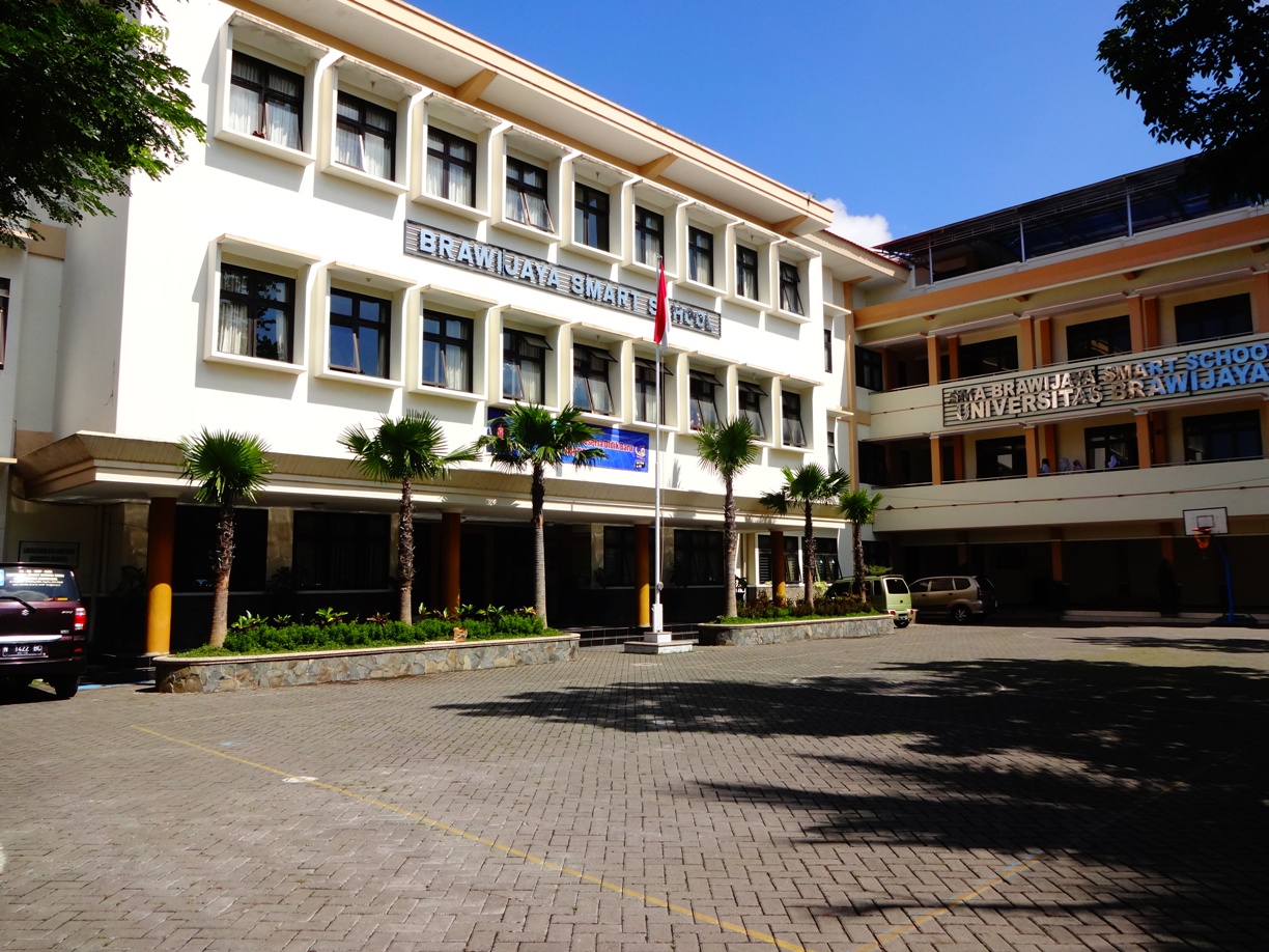 SMAS BRAWIJAYA SMART SCHOOL - annibuku.com