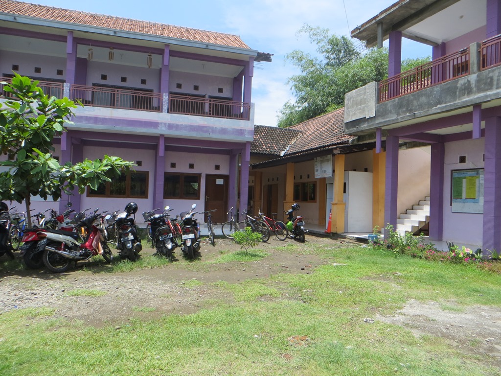 SMP ISLAM AL BADAR - annibuku.com