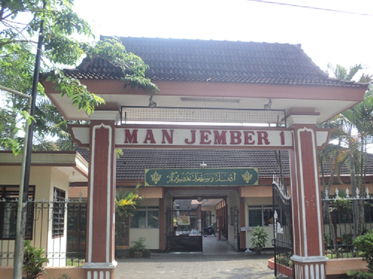 MAN 1 JEMBER - annibuku.com