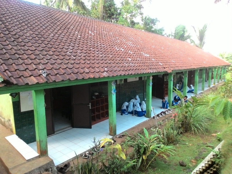 SDN Pamarayan 3 - annibuku.com
