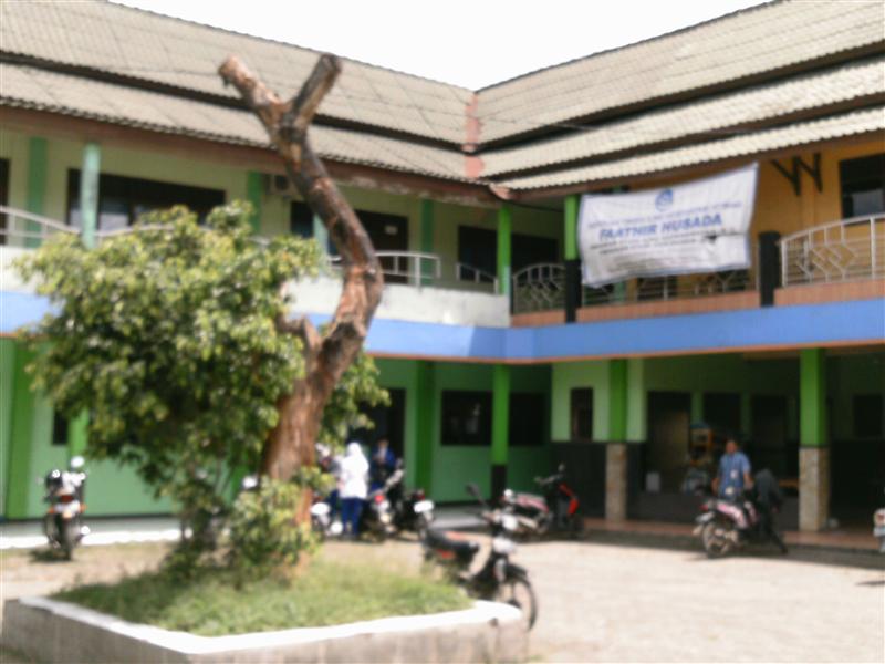 SMP PERINTIS 1 SEPATAN - annibuku.com
