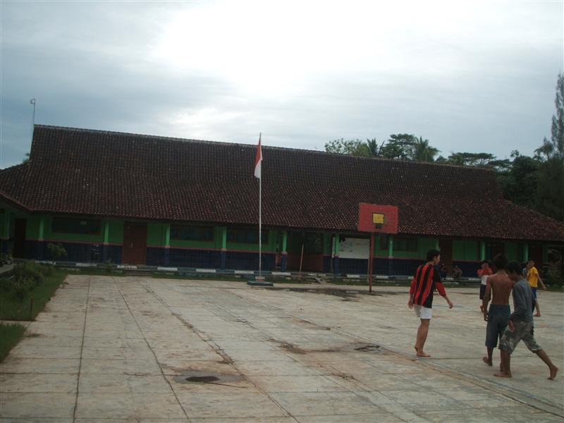 SMAN 1 PAMARAYAN - annibuku.com