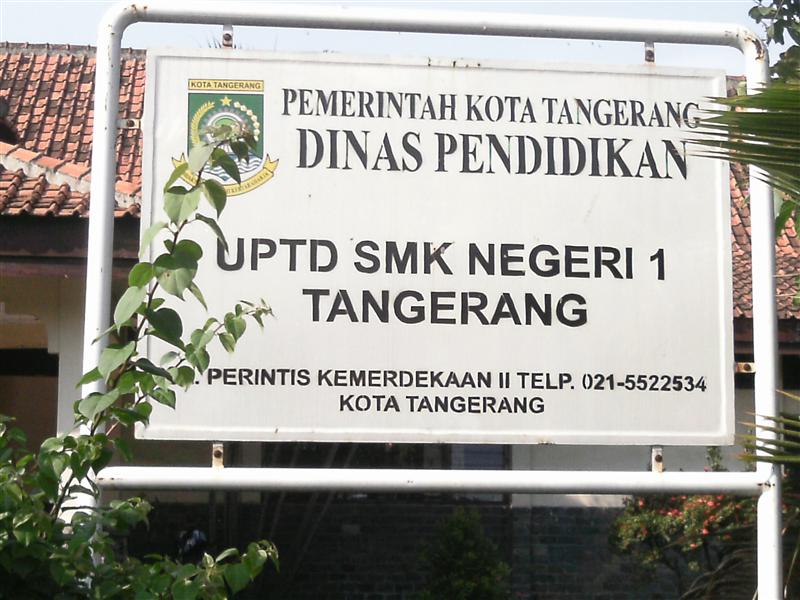 SMKN 1 TANGERANG - annibuku.com