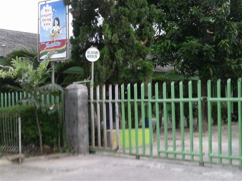 SD STRADA SLAMET RIYADI 2 - annibuku.com