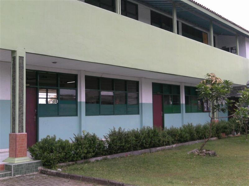 SMKN 9 TANGERANG - annibuku.com