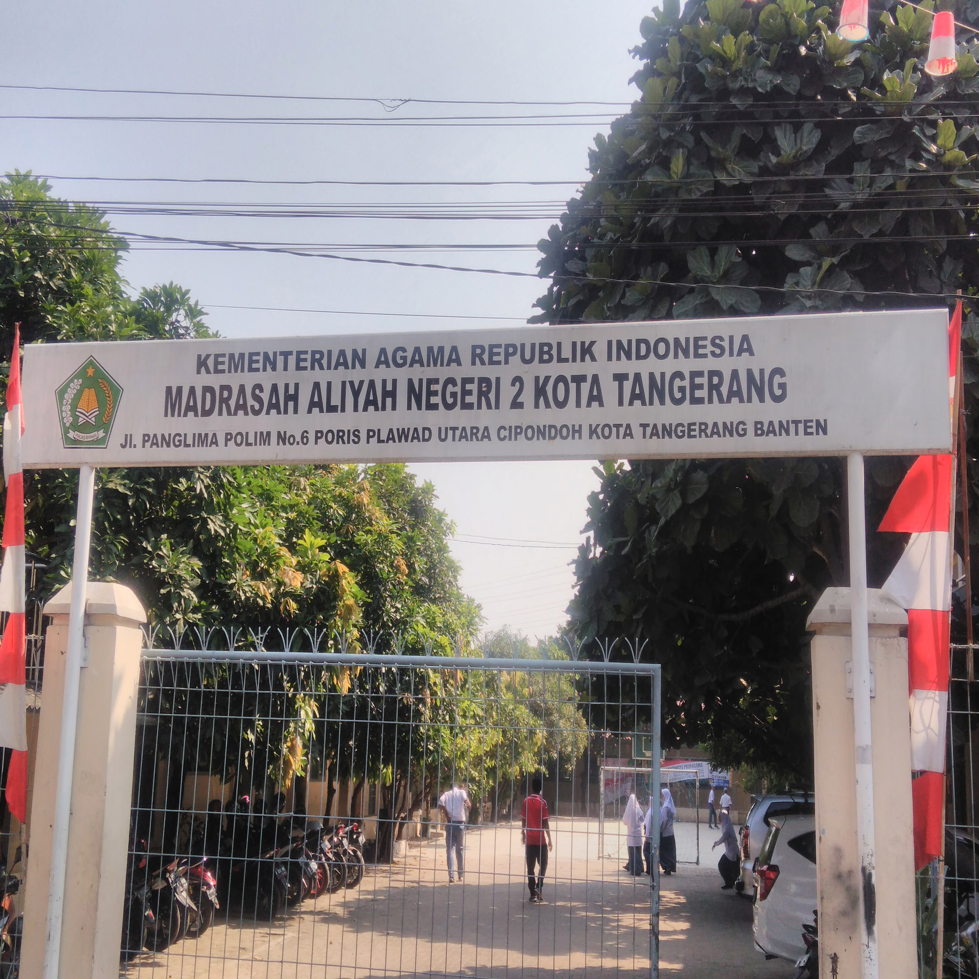 MAN 2 KOTA TANGERANG - annibuku.com