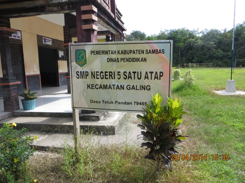 SMP NEGERI 5 SATU ATAP GALING - annibuku.com