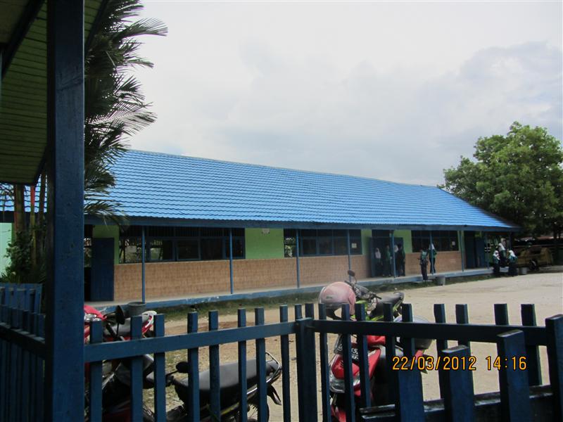 SMP NEGERI 20 - annibuku.com