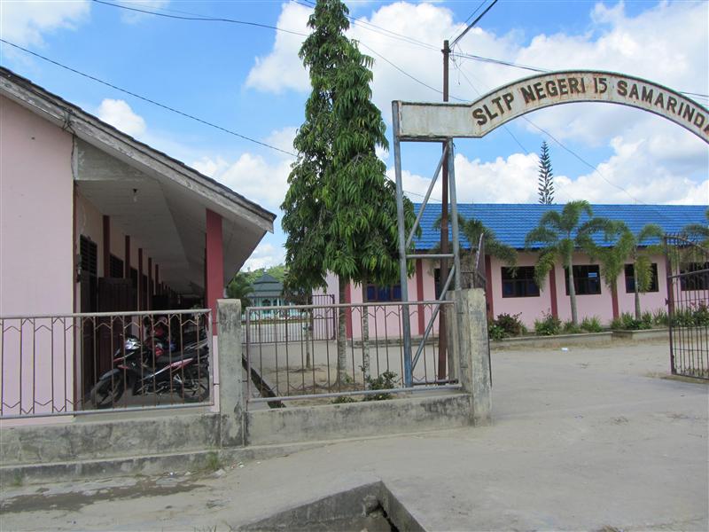SMP Negeri 15 Samarinda - annibuku.com