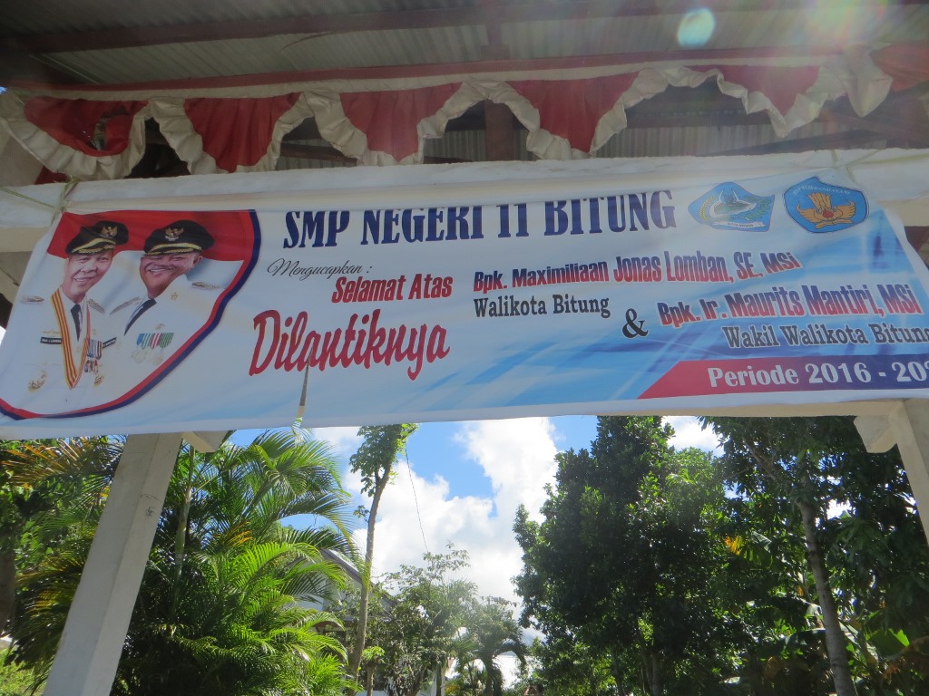 SMP NEGERI 11 BITUNG - annibuku.com